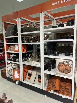 TARGET - Updated October 2025 - 103 Photos & 125 Reviews - 10424 ...