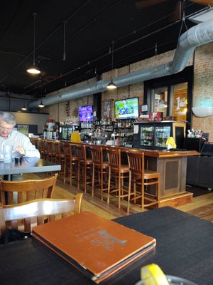 1ST & MAIN - 128 Photos & 158 Reviews - 101 Main St, Dubuque, Iowa ...