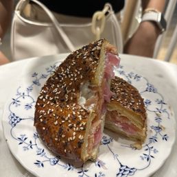 MAMAN - Updated October 2025 - 641 Photos & 263 Reviews - 1353 ...