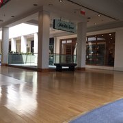 PLAZA FRONTENAC - 103 Photos & 62 Reviews - Shopping Centers - 1701 ...