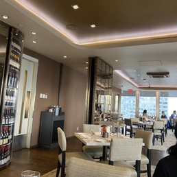 STRATUS - Updated December 2025 - 130 Photos & 56 Reviews - 79 ...