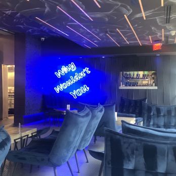 WEEZY’S - Updated July 2025 - 180 Photos & 78 Reviews - 200 Bennett St ...