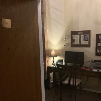 GLASBERN INN - Updated June 2024 - 367 Photos & 166 Reviews - 2141 ...