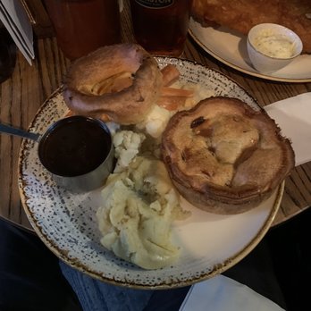 YE OLDE STARRE INN - Updated September 2024 - 16 Photos & 15 Reviews ...