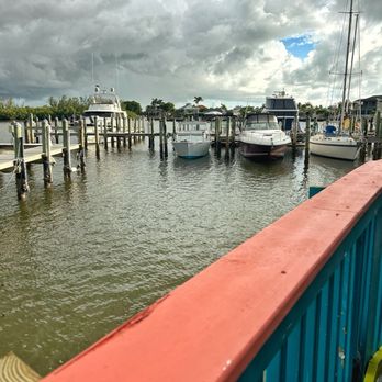 ISLAND GYPSY CAFE & MARINA BAR - Updated January 2026 - 777 Photos ...