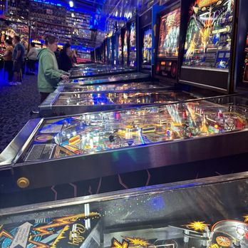 NEXT LEVEL PINBALL MUSEUM - Updated June 2024 - 344 Photos & 113 ...