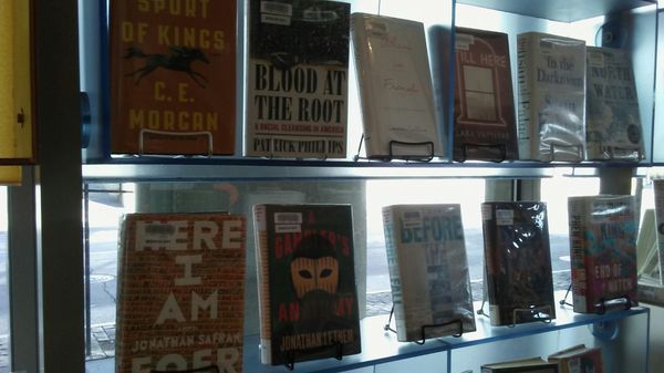 MISSION BAY BRANCH LIBRARY - Updated June 2024 - 39 Photos & 58 Reviews ...