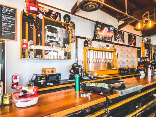 ANGRY CHAIR BREWING - 541 Photos & 260 Reviews - 4101 N Florida Ave ...