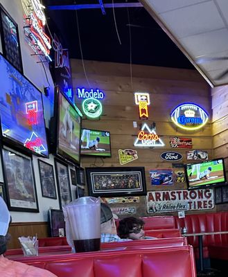 NORTHSIDE GRILL - Updated July 2025 - 84 Photos & 134 Reviews - 2710 ...