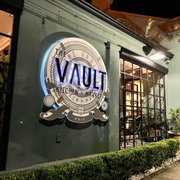 THE VAULT KITCHEN AND MARKET - 862 Photos & 484 Reviews - 2112 Bull St ...