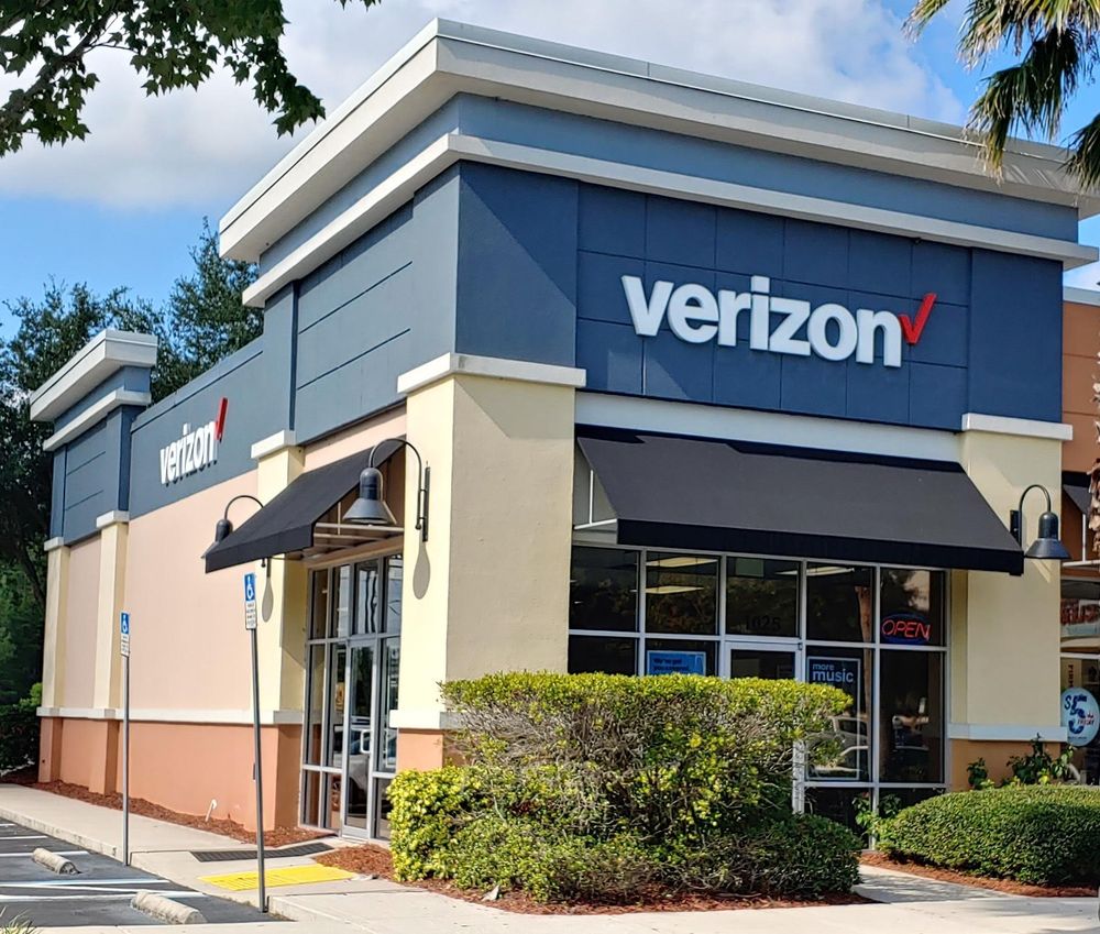 VERIZON - Updated September 2025 - 13 Photos & 24 Reviews - 1025 Bruce ...