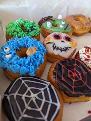 SESAME DONUTS - Updated December 2025 - 263 Photos & 192 Reviews - 3231 ...