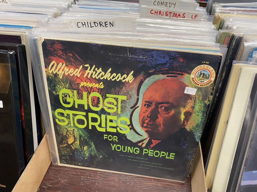 ZOINKS MUSIC & BOOKS - Updated December 2025 - 12 Photos - 1019 Bloor ...