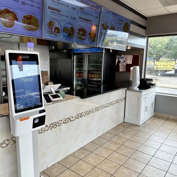 SOUTHERN STYLE CHICKEN & WAFFLE - Updated June 2024 - 50 Photos & 41 ...