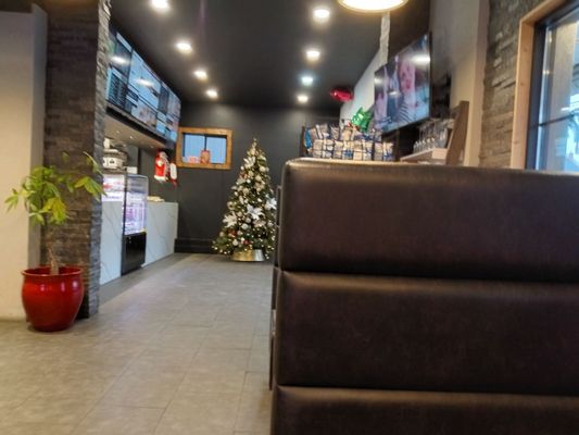 VILLA GRANDE - Updated December 2025 - 88 Photos & 70 Reviews - 225 W ...