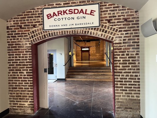 BB KING MUSEUM AND DELTA INTERPRETIVE CENTER - 49 Photos & 25 Reviews ...