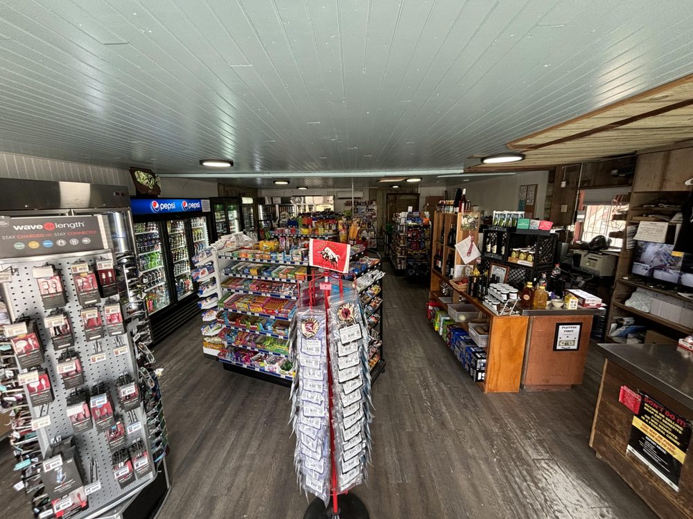 PLEYTO STORE - Updated October 2025 - 70210 Jolon Rd, Bradley ...