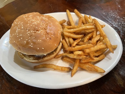 SWAMP MONSTER RESTAURANT - Updated April 2024 - 23 Photos & 12 Reviews ...