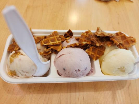 ICE CREAM SOCIAL - Updated December 2025 - 72 Photos & 83 Reviews ...