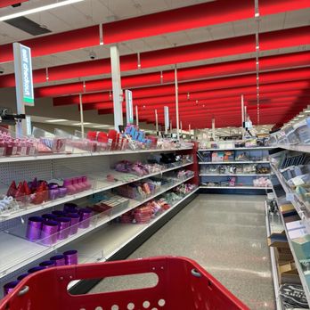 TARGET - Updated December 2025 - 116 Photos & 183 Reviews - 11990 Los ...