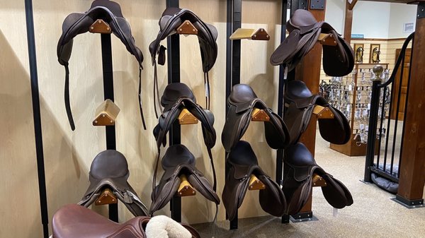 DOVER SADDLERY - Updated December 2025 - 30 Photos - 11120 S Crown Way ...