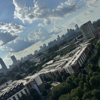 MOONLIGHT - Updated January 2026 - 129 Photos & 40 Reviews - 800 Rankin ...