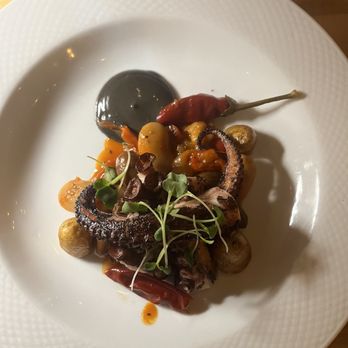 DE NOVO EUROPEAN PUB - Updated March 2025 - 725 Photos & 393 Reviews ...