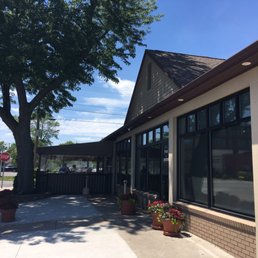 PUB 235 - Updated October 2025 - 193 Photos & 247 Reviews - 235 N Ave ...