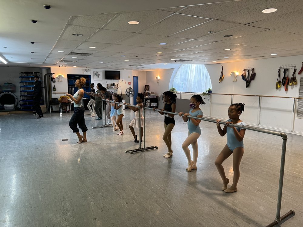 CHICAGO MULTICULTURAL DANCE CENTER - 47 W Polk St, Chicago, Illinois ...