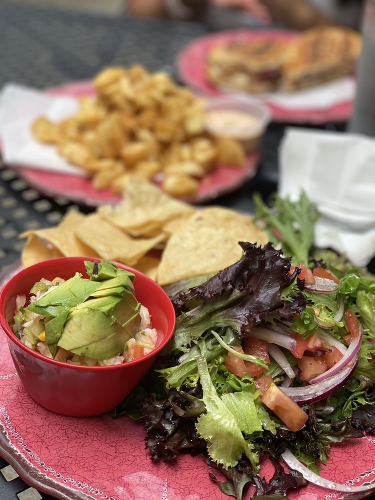 CAFECITO - 725 Photos & 803 Reviews - 215 E Chestnut St, Chicago, IL ...