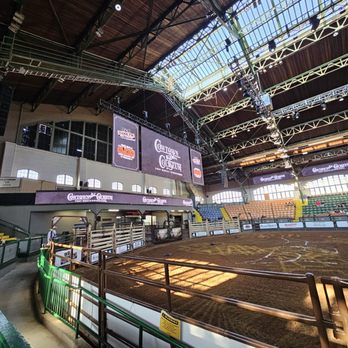 COWTOWN COLISEUM - Updated October 2025 - 343 Photos & 114 Reviews ...