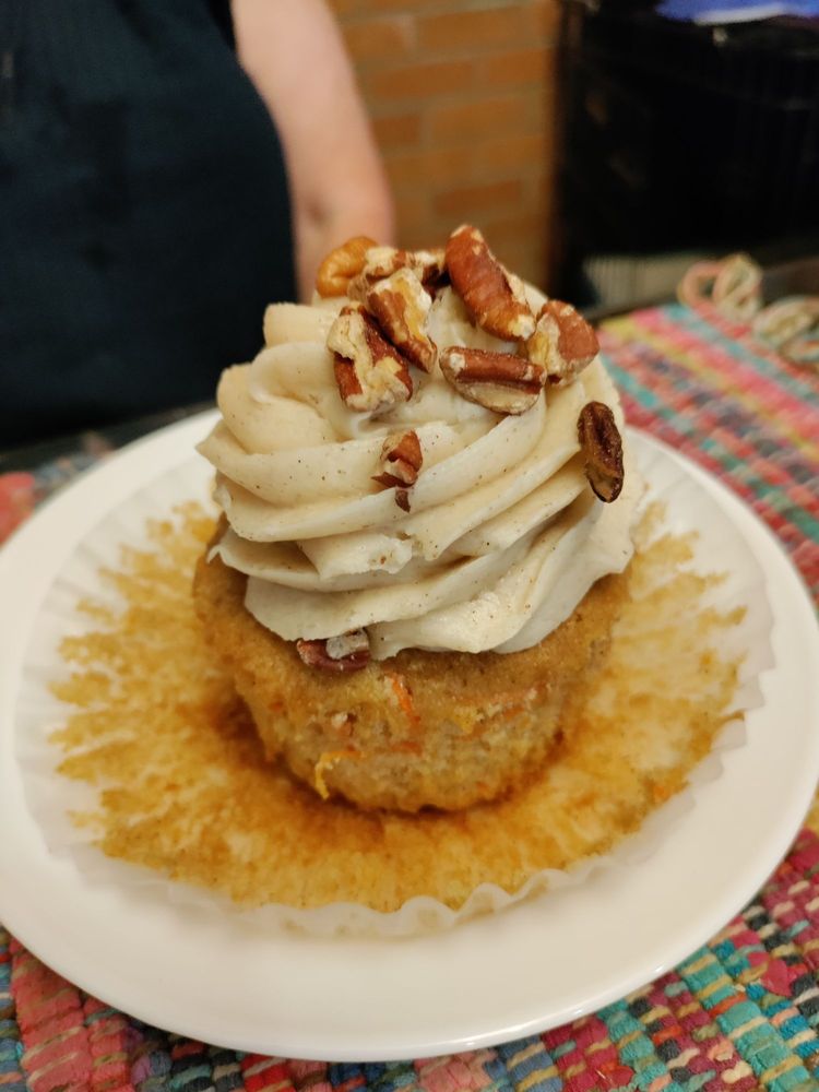 G G SUGARPLUM’S BAKESHOP - Updated December 2025 - 17 Photos - 225 SE ...