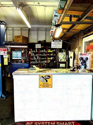 SUPER STATION - 48 Photos & 97 Reviews - 1650 Monument Blvd, Concord ...