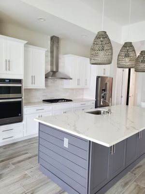 RPI KITCHEN AND BATH - Updated April 2025 - 25 Photos - 2378 Surfside ...