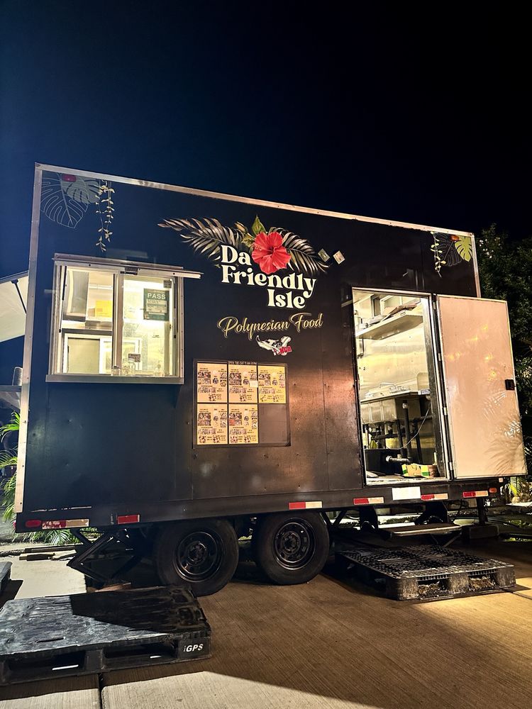 DA FRIENDLY ISLE - Updated December 2025 - 20 Photos - 532 Keolani Pl ...