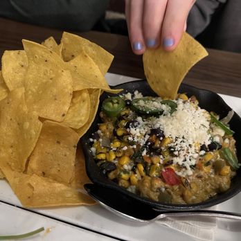 THE HOWE DAILY KITCHEN & BAR - Updated November 2025 - 361 Photos & 413 ...