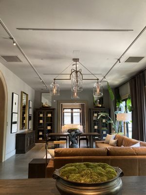 RH AUSTIN | THE GALLERY AT THE DOMAIN - Updated January 2025 - 67 ...