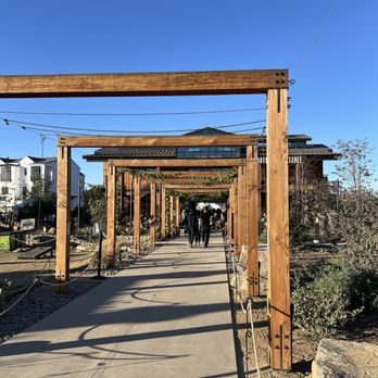 FOX POINT FARMS - Updated May 2025 - 324 Photos & 117 Reviews - 1150 ...