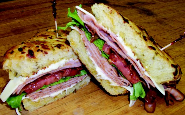 MARY OF PUDDIN HILL - 50 Photos & 17 Reviews - 512 N John St, Palestine ...