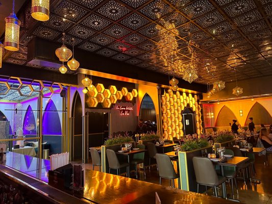 LA VIE RESTAURANT - Updated July 2024 - 338 Photos & 251 Reviews - 1540 Palm Beach Lakes Blvd ...