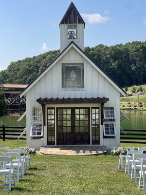 LACEÉ MEADOWS VENUE - Updated September 2024 - Request a Quote - 150 Denim And Lace Ln, Belton ...