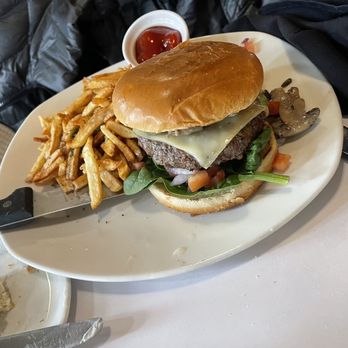 CAFE TOUCHE FRENCH BISTRO & WINE BAR - Updated August 2025 - 294 Photos ...