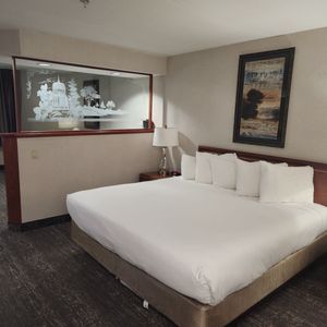 SALEM CONVENTION CENTER - Updated August 2025 - 43 Photos - 200 ...