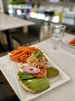 BIN 4 BURGER LOUNGE - Updated January 2026 - 240 Photos & 68 Reviews ...