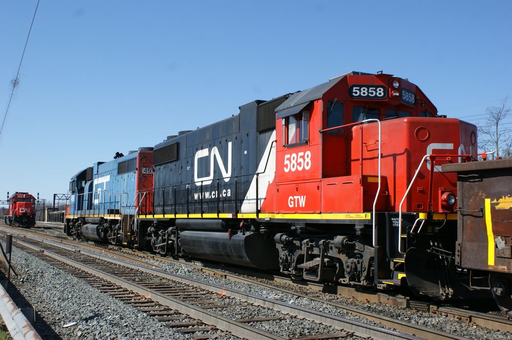 METRA TRAIN STATION - HOMEWOOD - Updated June 2025 - 43 Photos ...