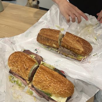 LITTLE LUCCA - Updated March 2025 - 1028 Photos & 1464 Reviews - 1809 ...