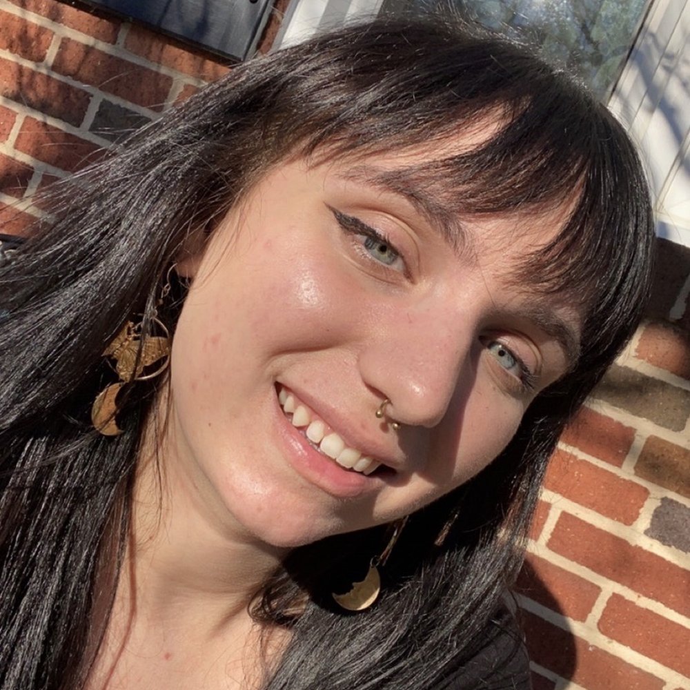 Deanna Stone's Instagram, Twitter & Facebook on IDCrawl