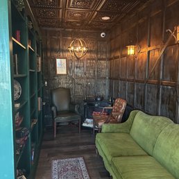 THE FIDDLIN PIG - Updated June 2025 - 60 Photos & 30 Reviews - 100 Main ...