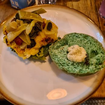 PRAY FOR BURGER - Updated October 2024 - Via Felice Casati 25, Milano ...