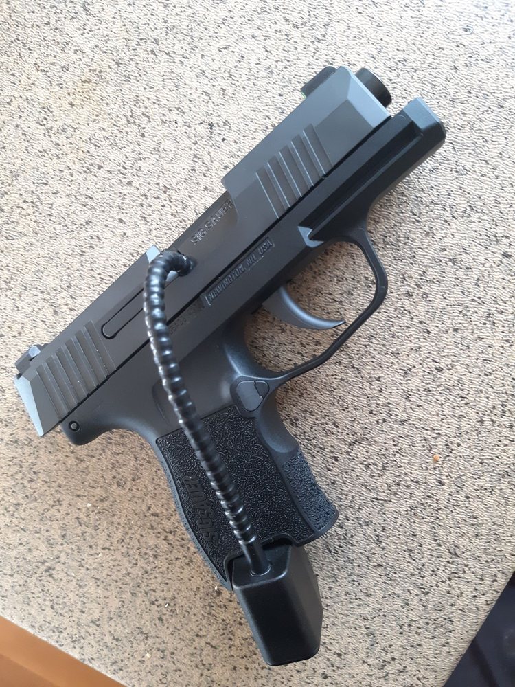 POST ROAD GUNS - Updated January 2026 - 2158 Plainfield Pike, Cranston ...